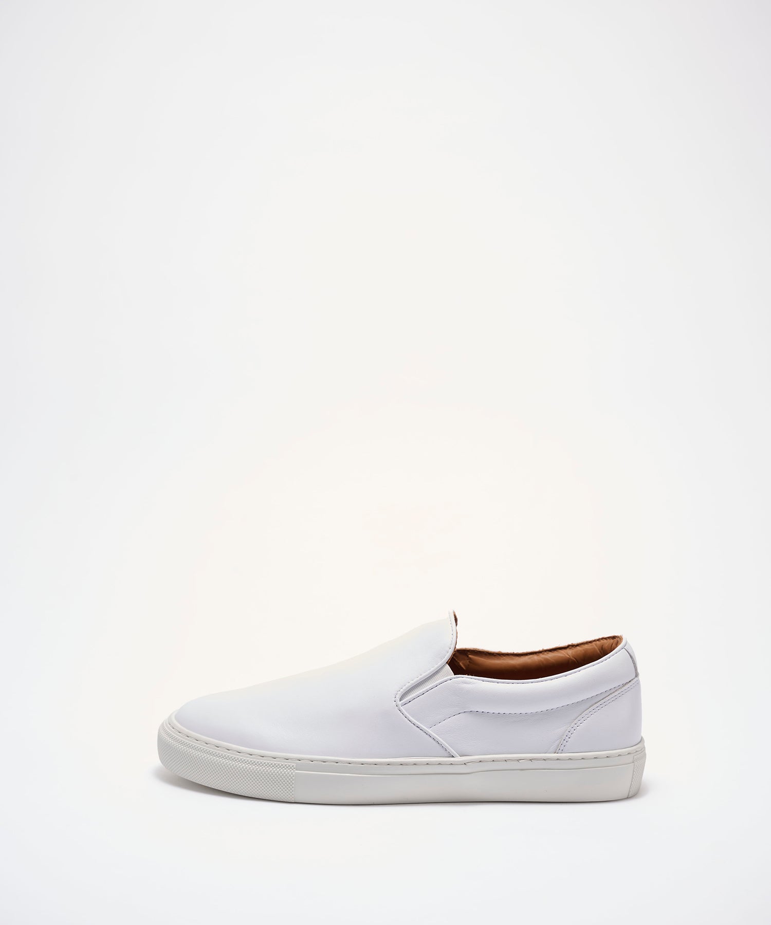 COURT – AMB